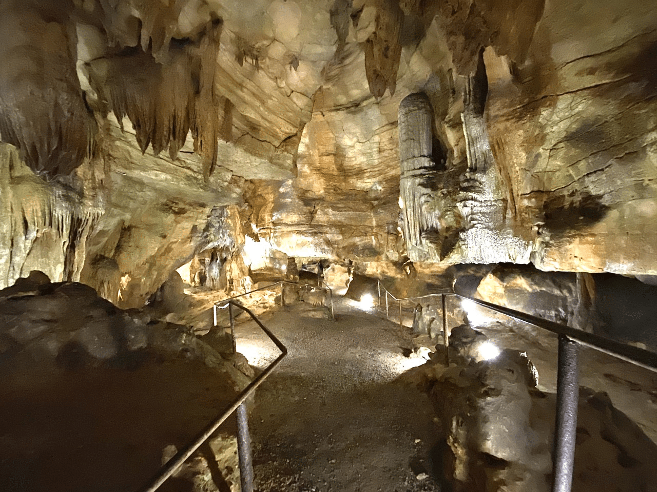 Spelunking + exploring some of Alabama's underground caves | Bham Now