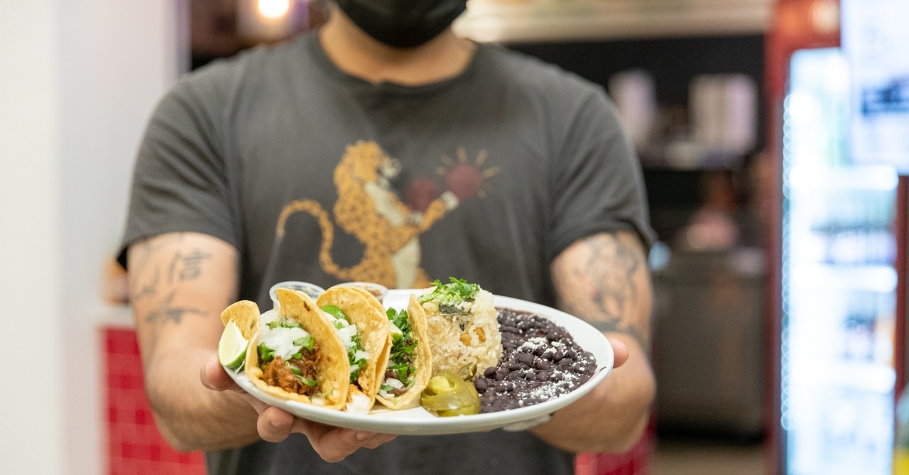 Eat your way through The Pizitz Food Hall this Birmingham Restaurant ...