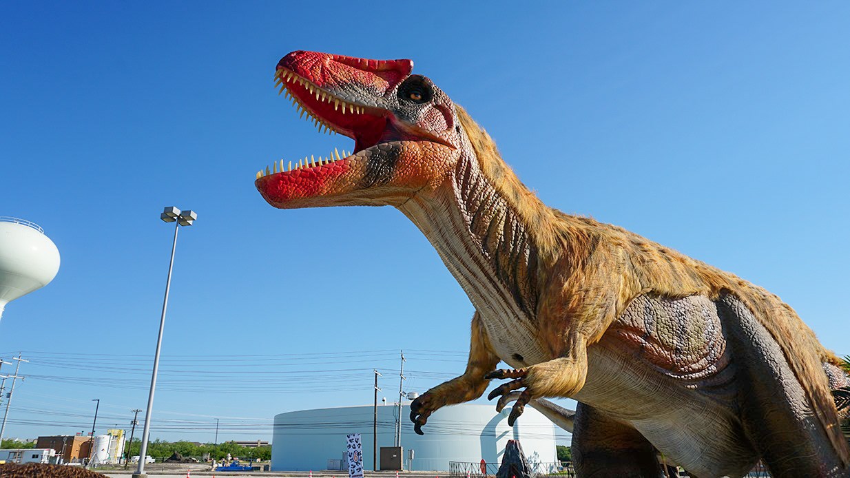 A DINO-mite excursion hits Alabama Adventure and Splash Adventure, Feb ...