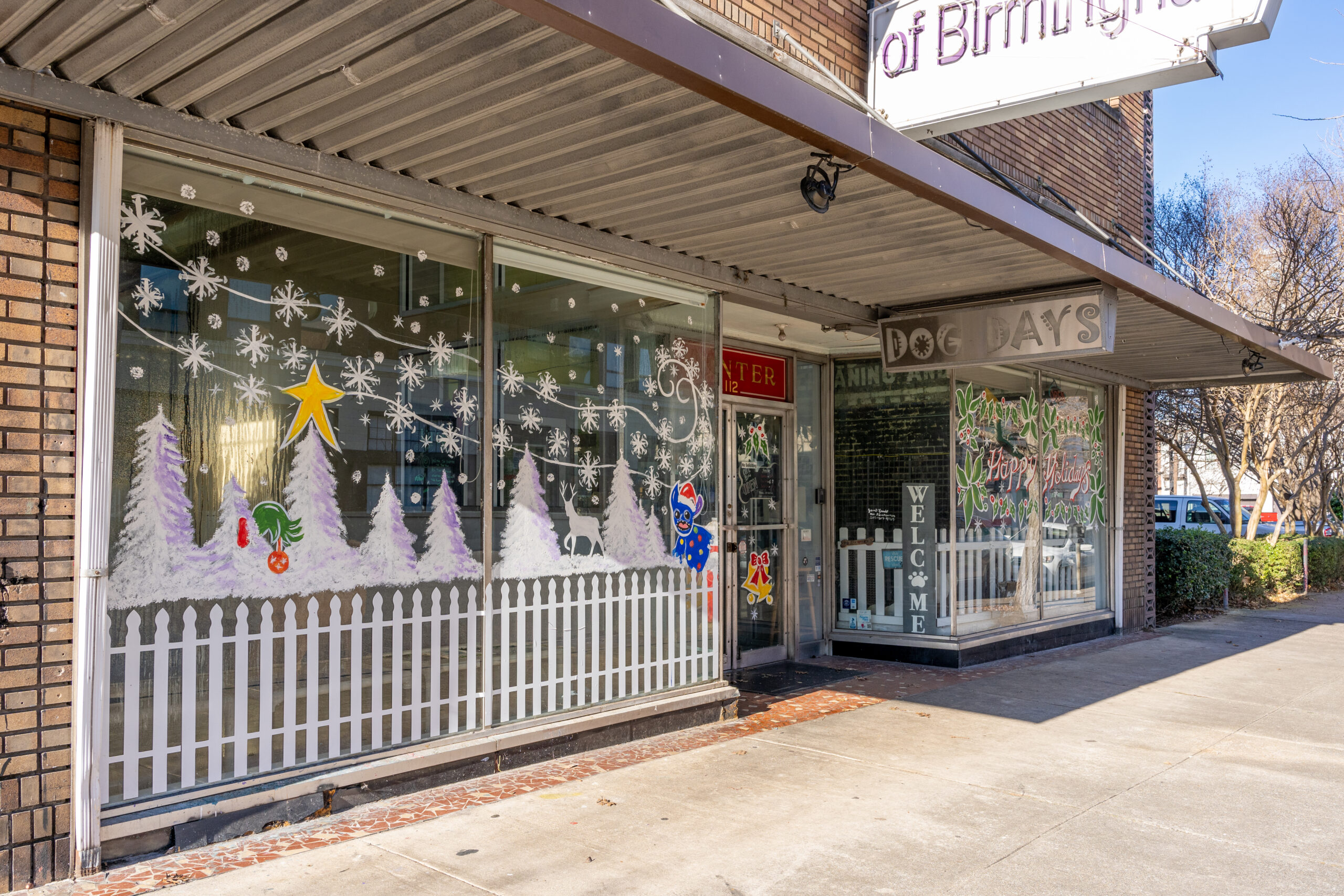 Have you seen Java Lewis' 15 holiday window murals in Birmingham ...