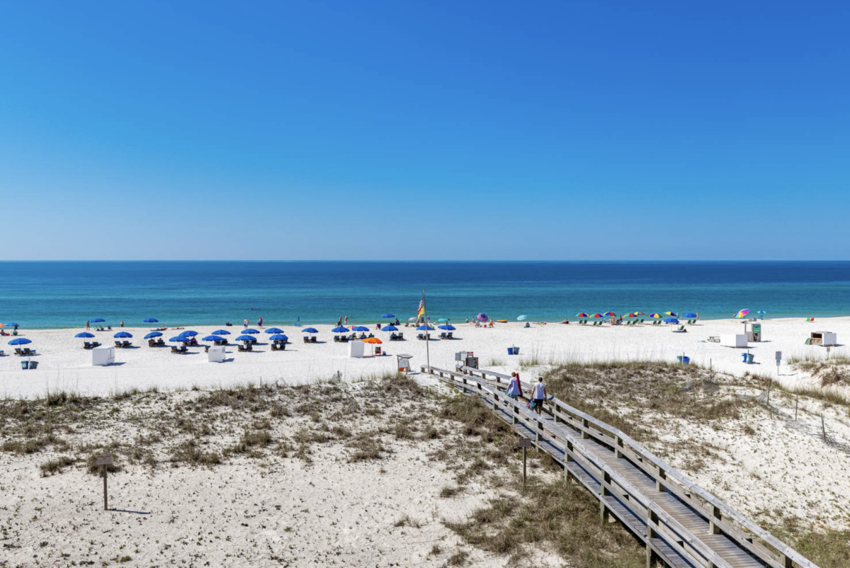 5 lavish vacation rentals available now in Gulf Shores and Orange Beach ...