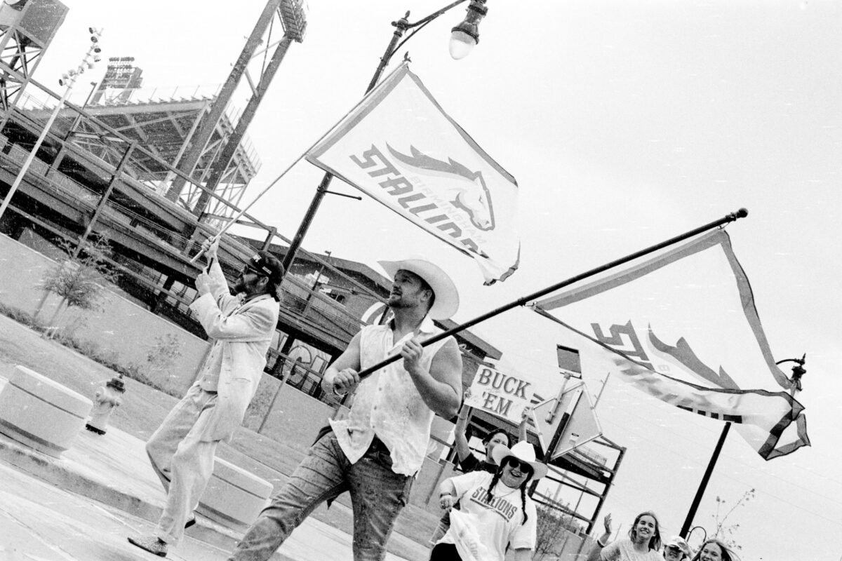 Rain didn’t stop the Birmingham Stallions USFL title parade and trophy ...