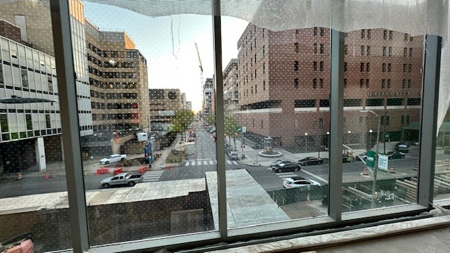 Bird-friendly windows installed on UAB’s new Genomic building [PHOTOS ...